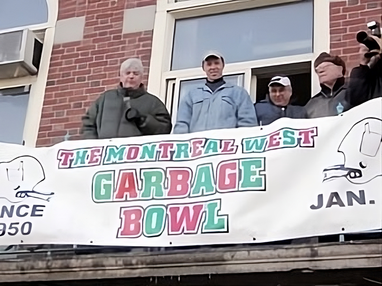 Garbage Bowl Reunion | Simpli